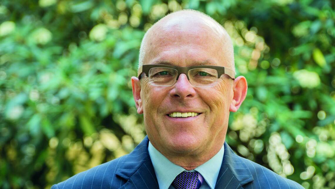 Greiner bleibt Präsident des Arbeitgeberverbandes Pflege