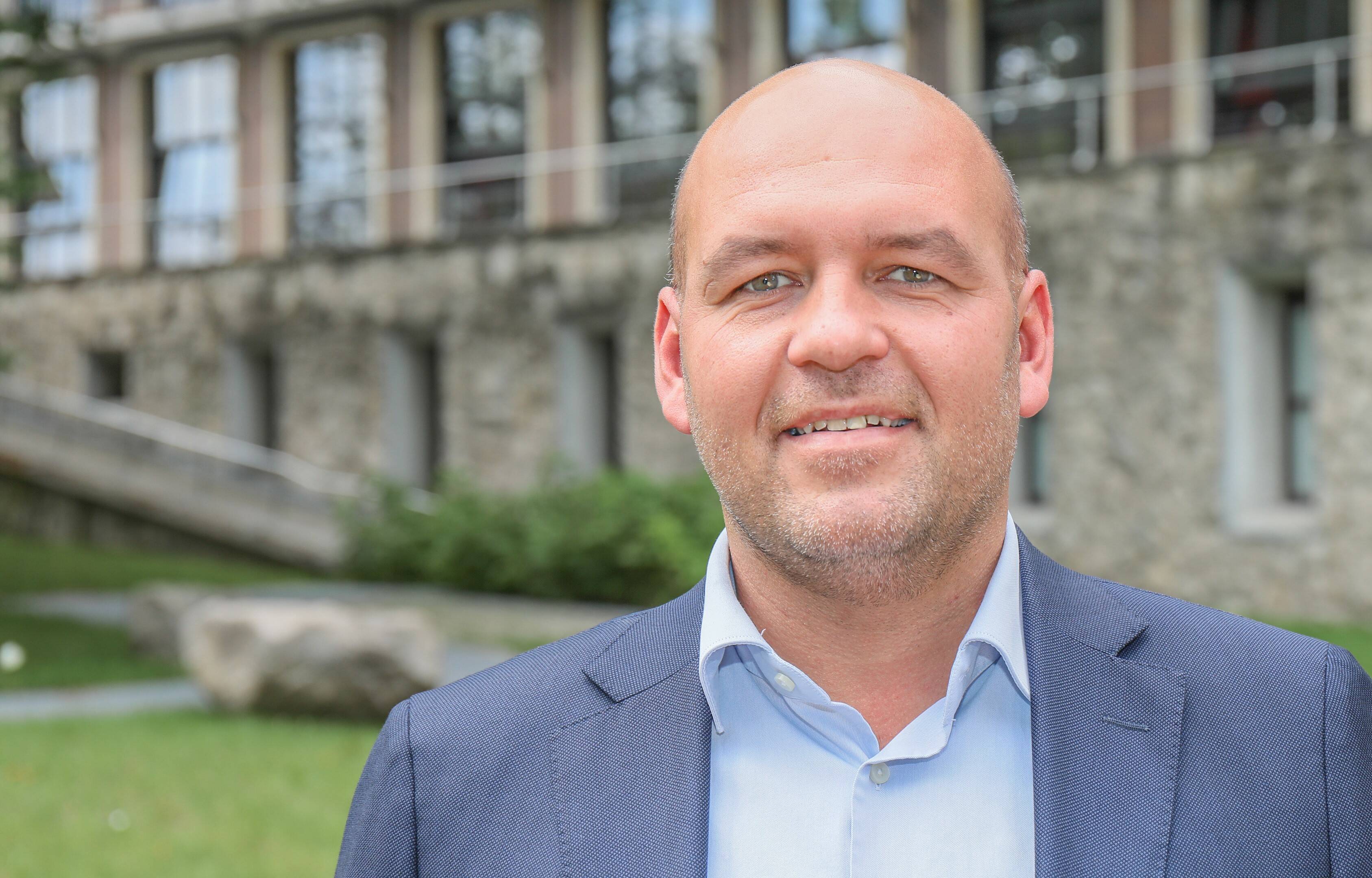 Personalie - Rasche wechselt nach Hamburg